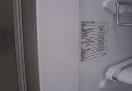 ¿Cómo buscar el modelo y el número de serial de mi Refrigerador ...